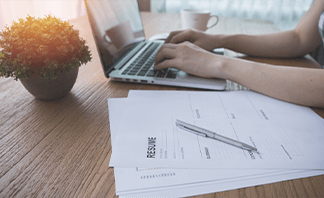 30+ Resume Objective Statements [Examples & Writing Guide]